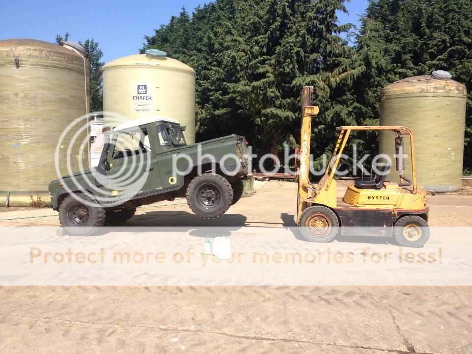 Edd's Defender 90 Rebuild from Rust to rut muncher | LandyZone - Land ...