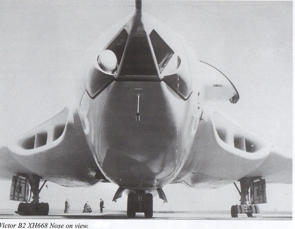 G.W.H. Victor B2 Prototype Pit Road Cyberhobby 1/144 - Page 2 - Work in ...